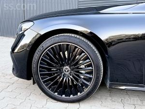 Black Mercedes-Benz E 400 2024 in Riga, with an engine capacity of 2.00 L and mileage of 18 thousand km for 72000 €, photo 6 on AUTOMOTO.COM.LV