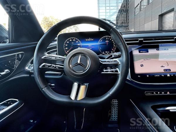 Melns Mercedes-Benz E 400 2024 Rīga, ar dzinēja tilpumu 2.00 L un nobraukumu 18 tūkst. km par 72000 €, foto 8 vietnē AUTOMOTO.COM.LV