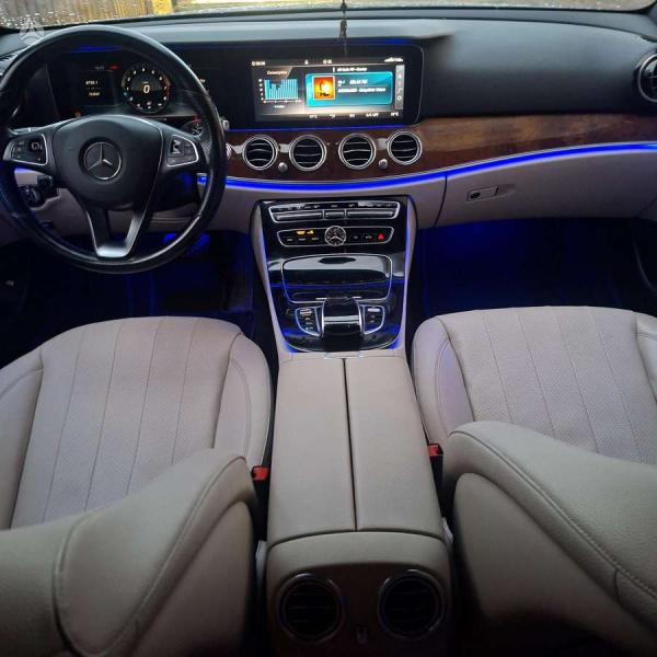 Melns Mercedes-Benz E 400 2017 Viļņa, ar dzinēja tilpumu 3.00 L un nobraukumu 153 tūkst. km par 24900 €, foto 7 vietnē AUTOMOTO.COM.LV