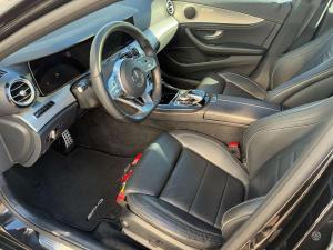 Melns Mercedes-Benz E 400 2018 Viļņa, ar dzinēja tilpumu 2.93 L un nobraukumu 178 tūkst. km par 23900 €, foto 16 vietnē AUTOMOTO.COM.LV