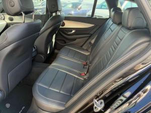 Melns Mercedes-Benz E 400 2018 Viļņa, ar dzinēja tilpumu 2.93 L un nobraukumu 178 tūkst. km par 23900 €, foto 17 vietnē AUTOMOTO.COM.LV