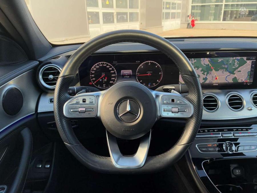 Melns Mercedes-Benz E 400 2018 Viļņa, ar dzinēja tilpumu 2.93 L un nobraukumu 178 tūkst. km par 23900 €, foto 20 vietnē AUTOMOTO.COM.LV