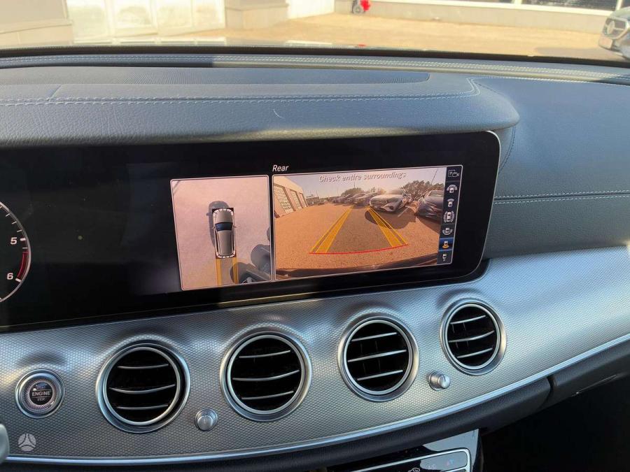 Melns Mercedes-Benz E 400 2018 Viļņa, ar dzinēja tilpumu 2.93 L un nobraukumu 178 tūkst. km par 23900 €, foto 23 vietnē AUTOMOTO.COM.LV