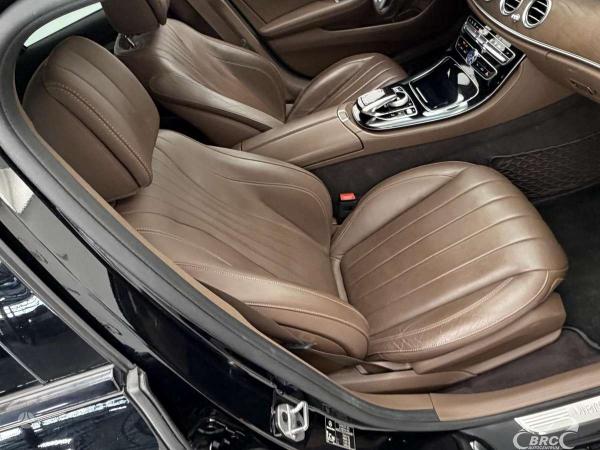 Melns Mercedes-Benz E 400 2018 Viļņa, ar dzinēja tilpumu 2.93 L un nobraukumu 173 tūkst. km par 26500 €, foto 6 vietnē AUTOMOTO.COM.LV