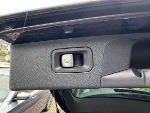Black Mercedes-Benz E 400 2018 in Kaunas, with an engine capacity of 2.93 L and mileage of 195 thousand km for 23900 €, photo 19 on AUTOMOTO.COM.LV