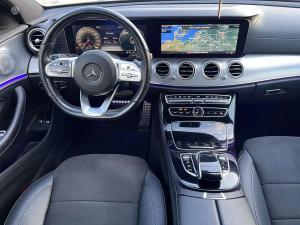 Melns Mercedes-Benz E 400 2019 Kauņa, ar dzinēja tilpumu 3.00 L un nobraukumu 106 tūkst. km par 27500 €, foto 12 vietnē AUTOMOTO.COM.LV