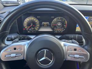 Melns Mercedes-Benz E 400 2019 Kauņa, ar dzinēja tilpumu 3.00 L un nobraukumu 106 tūkst. km par 27500 €, foto 23 vietnē AUTOMOTO.COM.LV