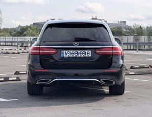 Melns Mercedes-Benz E 400 2021 Viļņa, ar dzinēja tilpumu 2.93 L un nobraukumu 139 tūkst. km par 33000 €, foto 6 vietnē AUTOMOTO.COM.LV