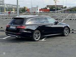 Melns Mercedes-Benz E 400 2021 Viļņa, ar dzinēja tilpumu 2.93 L un nobraukumu 139 tūkst. km par 33000 €, foto 7 vietnē AUTOMOTO.COM.LV