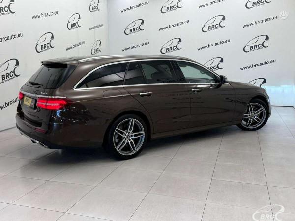 Brūns Mercedes-Benz E 400 2017 Viļņa, ar dzinēja tilpumu 3.50 L un nobraukumu 138 tūkst. km par 25500 €, foto 4 vietnē AUTOMOTO.COM.LV