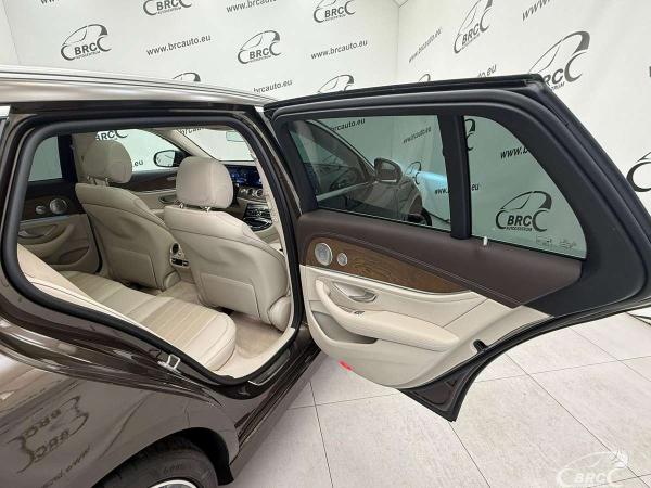 Brūns Mercedes-Benz E 400 2017 Viļņa, ar dzinēja tilpumu 3.50 L un nobraukumu 138 tūkst. km par 25500 €, foto 11 vietnē AUTOMOTO.COM.LV