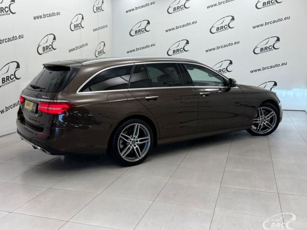 Mercedes-Benz E 400 2017 Viļņa, ar dzinēja tilpumu 3.50 L un nobraukumu 138 tūkst. km par 25500 €, foto 3 vietnē AUTOMOTO.COM.LV