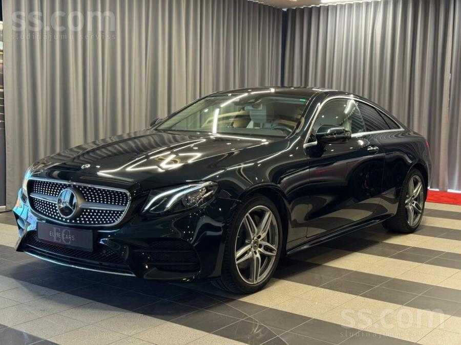 Zaļš Mercedes-Benz E 400 2018 Rīga, ar dzinēja tilpumu 3.00 L un nobraukumu 50 tūkst. km par 34500 €, foto 1 vietnē AUTOMOTO.COM.LV