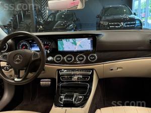 Zaļš Mercedes-Benz E 400 2018 Rīga, ar dzinēja tilpumu 3.00 L un nobraukumu 50 tūkst. km par 34500 €, foto 13 vietnē AUTOMOTO.COM.LV