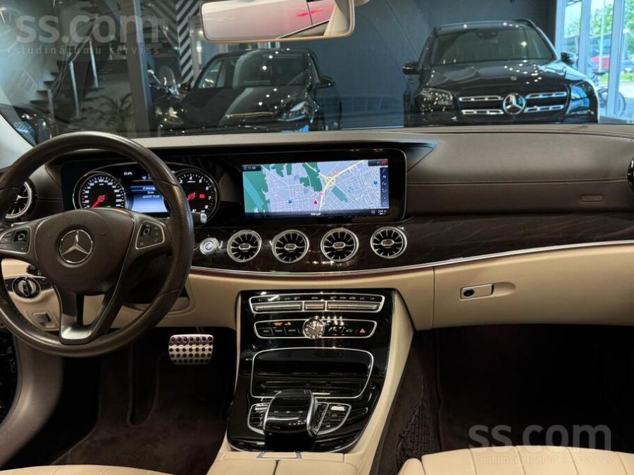 Zaļš Mercedes-Benz E 400 2018 Rīga, ar dzinēja tilpumu 3.00 L un nobraukumu 50 tūkst. km par 34500 €, foto 13 vietnē AUTOMOTO.COM.LV