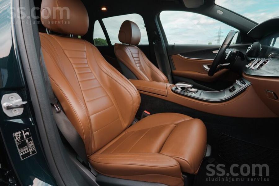 Zaļš Mercedes-Benz E 400 2017 Tallina, ar dzinēja tilpumu 3.50 L un nobraukumu 243 tūkst. km par 20490 €, foto 10 vietnē AUTOMOTO.COM.LV