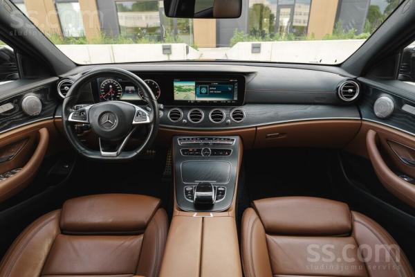 Green Mercedes-Benz E 400 2017 in Tallinn, with an engine capacity of 3.50 L and mileage of 243 thousand km for 20490 €, photo 10 on AUTOMOTO.COM.LV