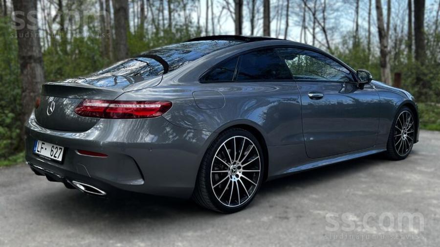 Pelēks Mercedes-Benz E 400 2019 Rīga, ar dzinēja tilpumu 3.00 L un nobraukumu 206 tūkst. km par 36500 €, foto 1 vietnē AUTOMOTO.COM.LV