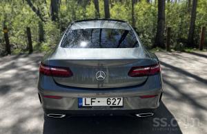 Pelēks Mercedes-Benz E 400 2019 Rīga, ar dzinēja tilpumu 3.00 L un nobraukumu 206 tūkst. km par 36500 €, foto 7 vietnē AUTOMOTO.COM.LV