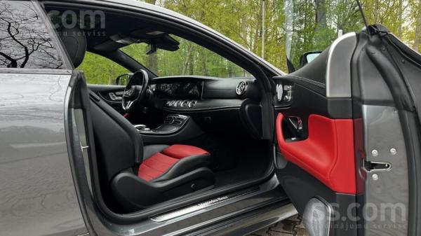 Pelēks Mercedes-Benz E 400 2019 Rīga, ar dzinēja tilpumu 3.00 L un nobraukumu 206 tūkst. km par 36500 €, foto 10 vietnē AUTOMOTO.COM.LV
