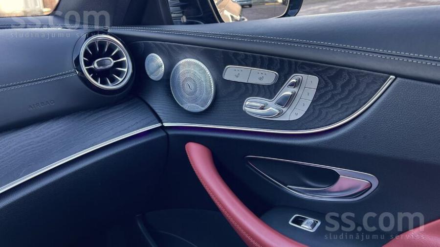Pelēks Mercedes-Benz E 400 2019 Rīga, ar dzinēja tilpumu 3.00 L un nobraukumu 206 tūkst. km par 36500 €, foto 17 vietnē AUTOMOTO.COM.LV