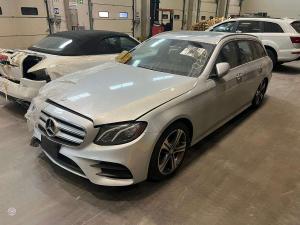 Pelēks Mercedes-Benz E 400 2016 Viļņa, ar dzinēja tilpumu 3.00 L un nobraukumu 151 tūkst. km par 14500 €, foto 4 vietnē AUTOMOTO.COM.LV