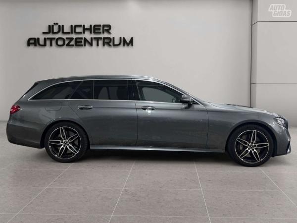 Grey Mercedes-Benz E 400 2017 in Kaunas, with an engine capacity of 3.00 L and mileage of 88 thousand km for 31145 €, photo 2 on AUTOMOTO.COM.LV