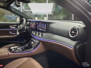 Grey Mercedes-Benz E 400 2017 in Kaunas, with an engine capacity of 3.00 L and mileage of 88 thousand km for 31145 €, photo 11 on AUTOMOTO.COM.LV