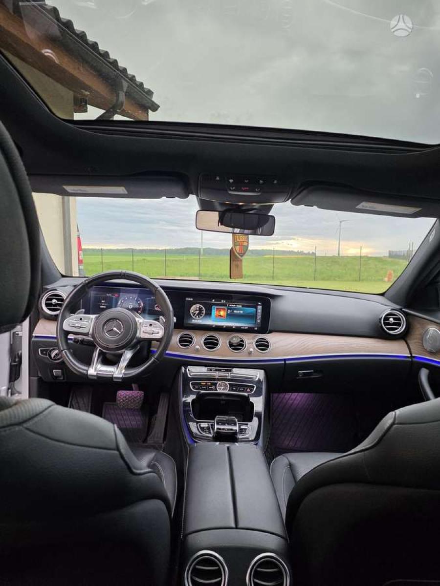 Pelēks Mercedes-Benz E 400 2017 Kretinga, ar dzinēja tilpumu 3.00 L un nobraukumu 104 tūkst. km par 31999 €, foto 17 vietnē AUTOMOTO.COM.LV