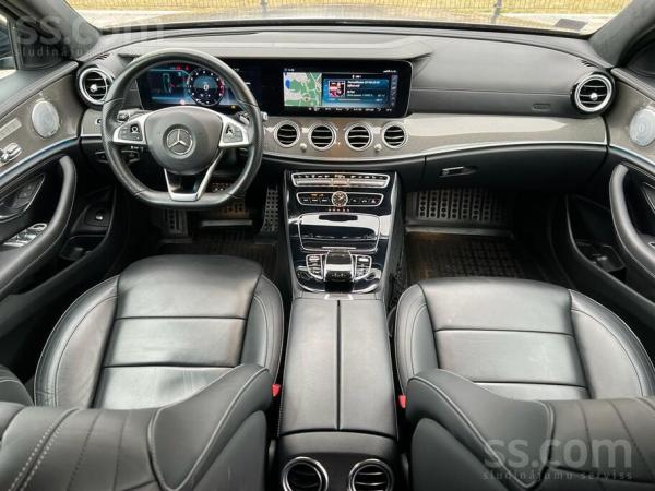 Pelēks Mercedes-Benz E 400 2018 Rīga, ar dzinēja tilpumu 3.50 L un nobraukumu 235 tūkst. km par 19300 €, foto 4 vietnē AUTOMOTO.COM.LV