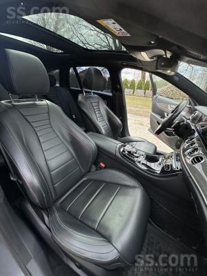 Grey Mercedes-Benz E 400 2018 in Riga, with an engine capacity of 3.50 L and mileage of 260 thousand km for 25500 €, photo 12 on AUTOMOTO.COM.LV