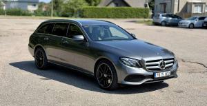 Grey Mercedes-Benz E 400 2018 in Taurage, with an engine capacity of 3.50 L and mileage of 137 thousand km for 26000 €, photo  on AUTOMOTO.COM.LV