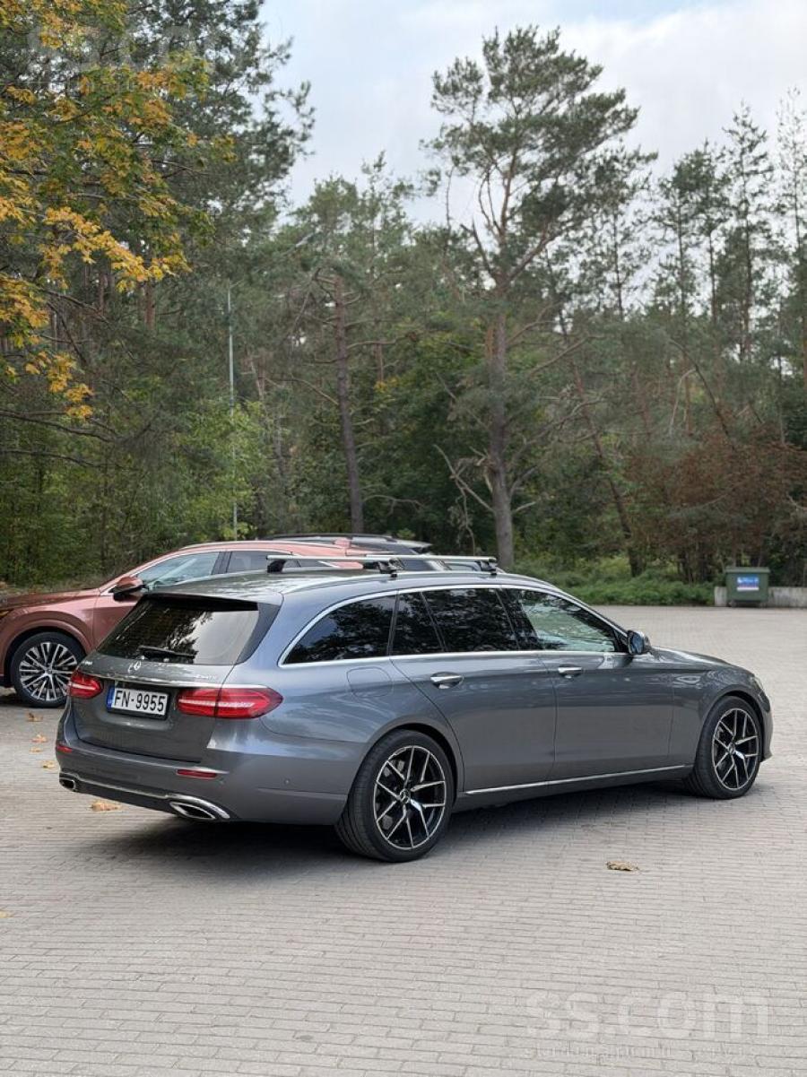 Pelēks Mercedes-Benz E 400 2018 Jūrmala, ar dzinēja tilpumu 3.50 L un nobraukumu 264 tūkst. km par 24950 €, foto 5 vietnē AUTOMOTO.COM.LV
