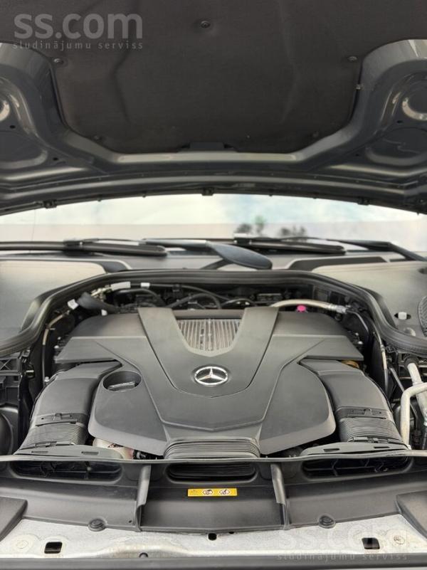 Grey Mercedes-Benz E 400 2018 in Jurmala, with an engine capacity of 3.50 L and mileage of 264 thousand km for 24950 €, photo 6 on AUTOMOTO.COM.LV