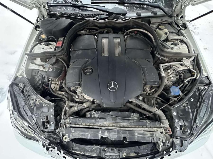 Balts Mercedes-Benz E 400 2016 Viļņa, ar dzinēja tilpumu 3.00 L un nobraukumu 100 tūkst. km par 8100 €, foto 18 vietnē AUTOMOTO.COM.LV