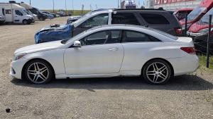 Balts Mercedes-Benz E 400 2016 Šauļi, ar dzinēja tilpumu 3.00 L un nobraukumu 240 tūkst. km par 9999 €, foto 4 vietnē AUTOMOTO.COM.LV