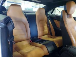 Balts Mercedes-Benz E 400 2016 Šauļi, ar dzinēja tilpumu 3.00 L un nobraukumu 240 tūkst. km par 9999 €, foto 20 vietnē AUTOMOTO.COM.LV