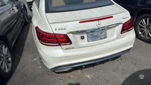 Balts Mercedes-Benz E 400 2016 Šauļi, ar dzinēja tilpumu 3.00 L un nobraukumu 240 tūkst. km par 9999 €, foto 35 vietnē AUTOMOTO.COM.LV