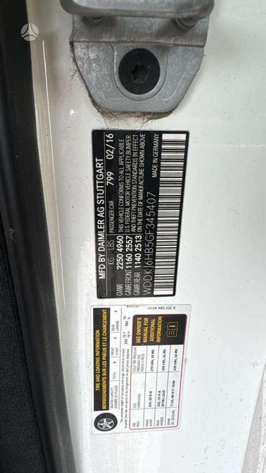 Balts Mercedes-Benz E 400 2016 Šauļi, ar dzinēja tilpumu 3.00 L un nobraukumu 240 tūkst. km par 9999 €, foto 37 vietnē AUTOMOTO.COM.LV