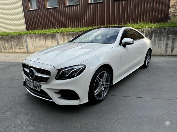 Balts Mercedes-Benz E 400 2017 Šauļi, ar dzinēja tilpumu 3.00 L un nobraukumu 120 tūkst. km par 33000 €, foto 1 vietnē AUTOMOTO.COM.LV