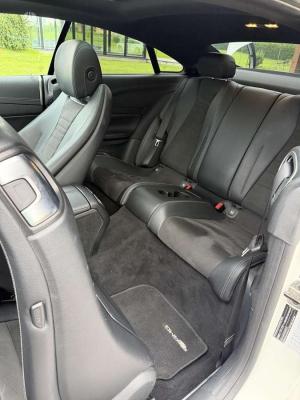 White Mercedes-Benz E 400 2017 in Kaunas, with an engine capacity of 3.00 L and mileage of 155 thousand km for 31000 €, photo 12 on AUTOMOTO.COM.LV