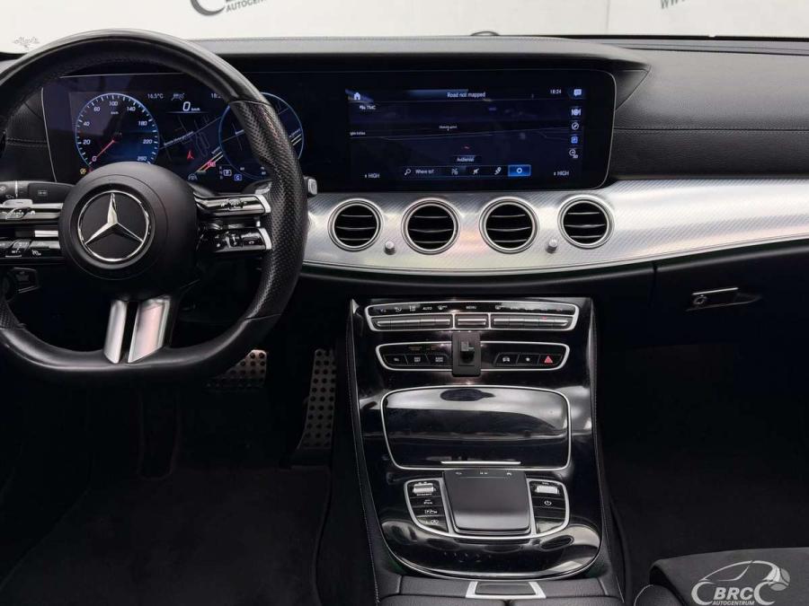 Balts Mercedes-Benz E 400 2022 Viļņa, ar dzinēja tilpumu 2.93 L un nobraukumu 92 tūkst. km par 37950 €, foto 16 vietnē AUTOMOTO.COM.LV