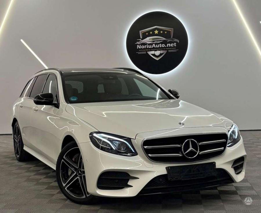 White Mercedes-Benz E 400 2019 in Marijampole, with an engine capacity of 2.93 L and mileage of 131 thousand km for 22999 €, photo 1 on AUTOMOTO.COM.LV