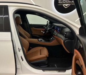 White Mercedes-Benz E 400 2019 in Marijampole, with an engine capacity of 2.93 L and mileage of 131 thousand km for 22999 €, photo 17 on AUTOMOTO.COM.LV