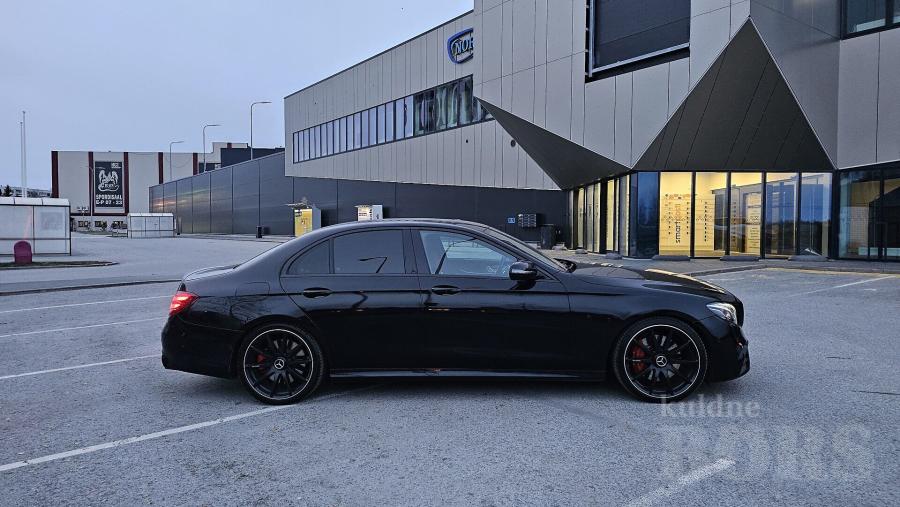 Black Mercedes-Benz e-43-amg 2017 in Tallinn, with an engine capacity of 3.00 L and mileage of 0 thousand km for 32999 €, photo 9 on AUTOMOTO.COM.LV