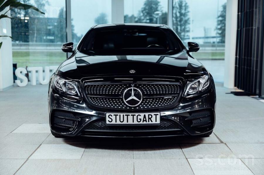 Черный Мерседес e-43-amg 2017 в Рига, объемом двигателя 3.00 л и пробегом 129 тыс. км за 40000 €, фото 3 на AUTOMOTO.COM.LV