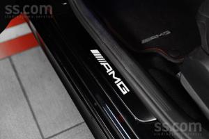 Черный Мерседес e-43-amg 2017 в Рига, объемом двигателя 3.00 л и пробегом 129 тыс. км за 40000 €, фото 10 на AUTOMOTO.COM.LV