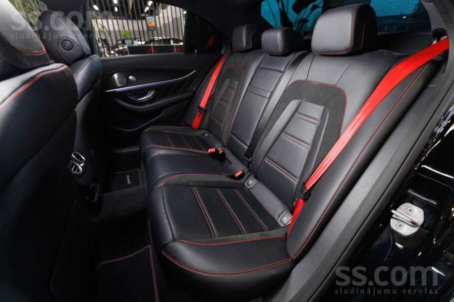 Черный Мерседес e-43-amg 2017 в Рига, объемом двигателя 3.00 л и пробегом 129 тыс. км за 40000 €, фото 20 на AUTOMOTO.COM.LV