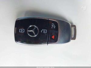 Черный Мерседес e-43-amg 2018 в Клайпеда, объемом двигателя 3.00 л и пробегом 121 тыс. км за 10300 €, фото 12 на AUTOMOTO.COM.LV