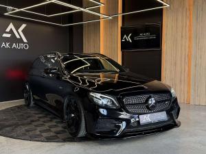 Black Mercedes-Benz e-43-amg 2017 in Kaunas, with an engine capacity of 3.00 L and mileage of 197 thousand km for 26990 €, photo 4 on AUTOMOTO.COM.LV